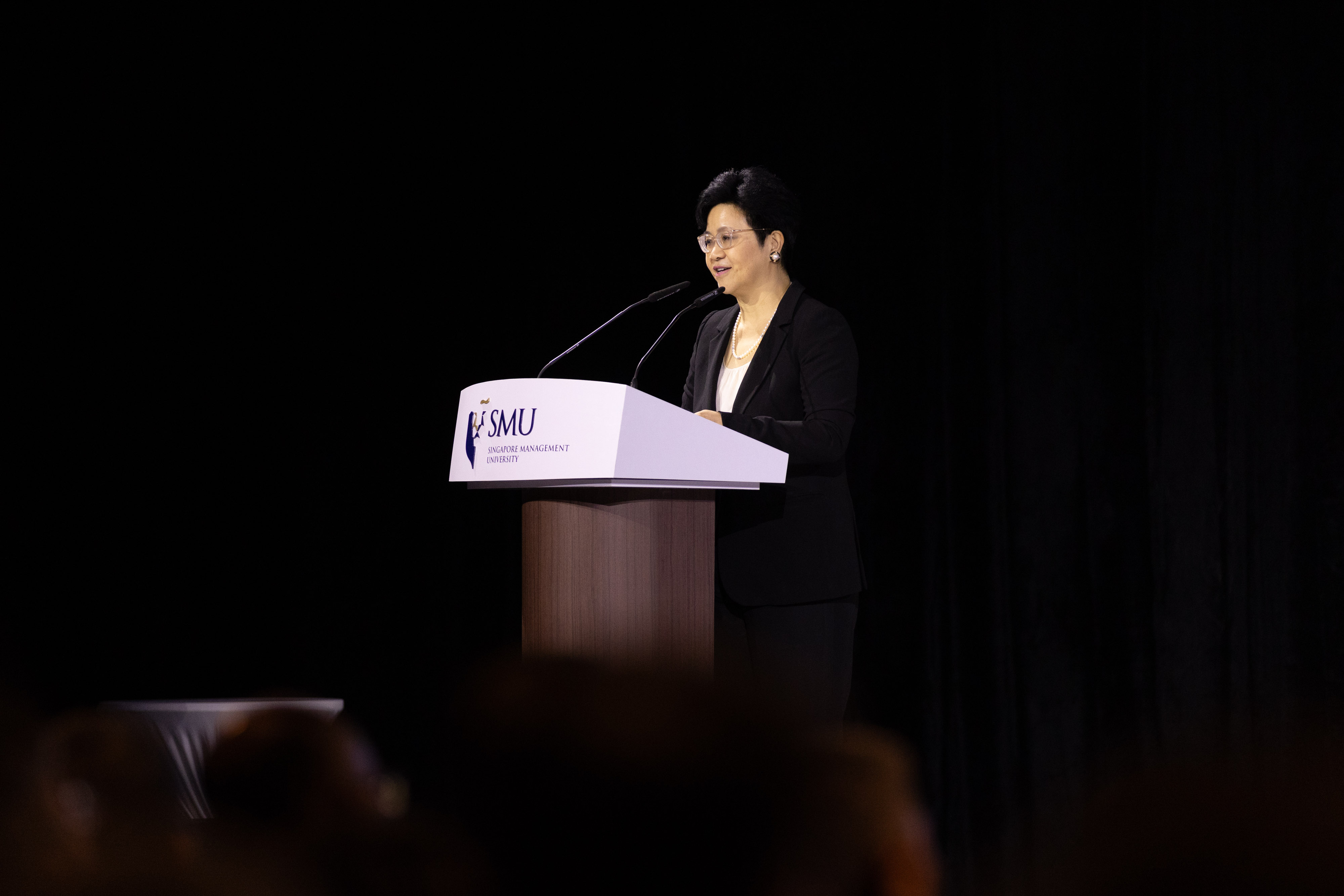 Prime Minister Lee launches memoir on Yong Pung How at SMU | SMU Newsroom