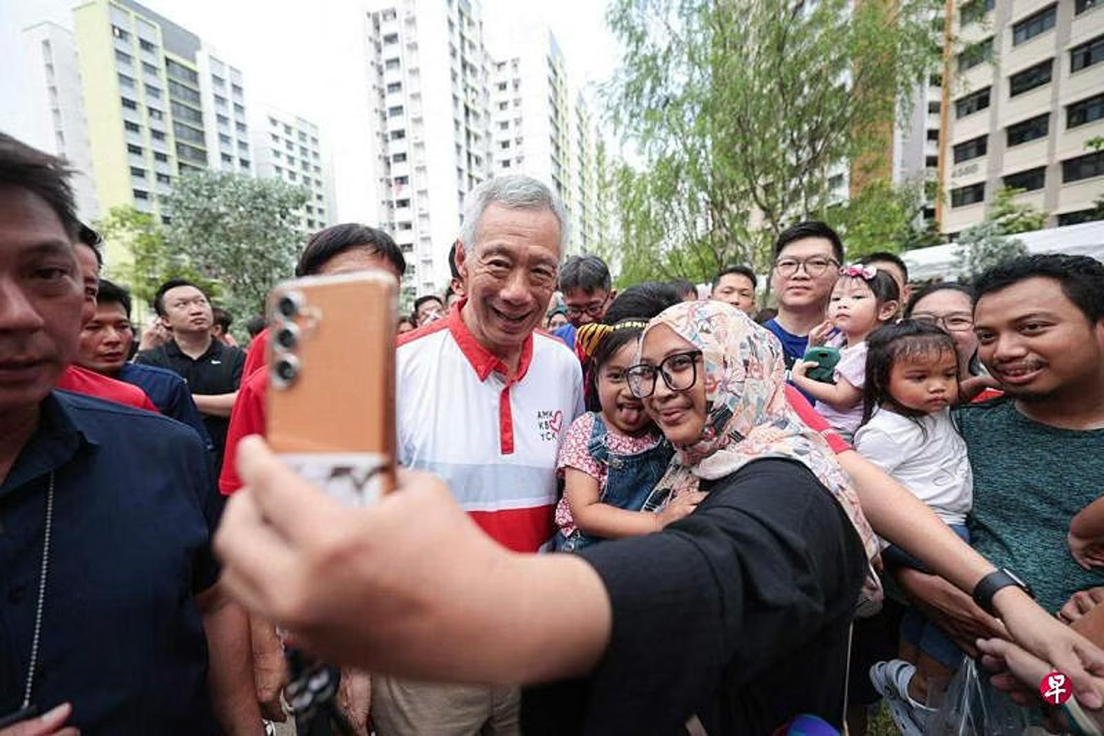 Consolidating multiculturalism and promoting national identity - Lee ...